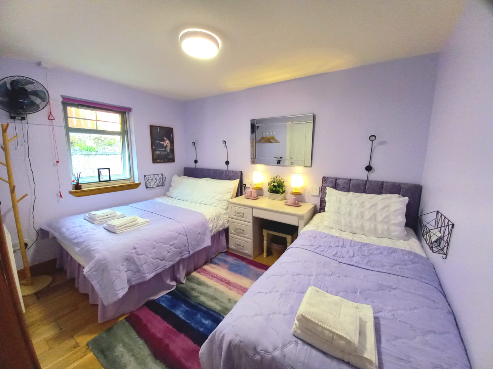 The Purple Room - Balmaha Bunkhouse